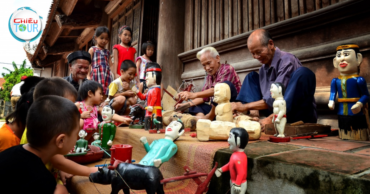 Water Puppet Dance - A Unique Traditional Folk Culture